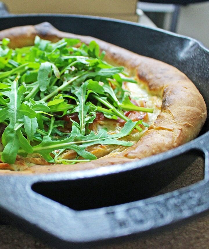 Prosciutto & Rocket Skillet Pizza • The Cook Report