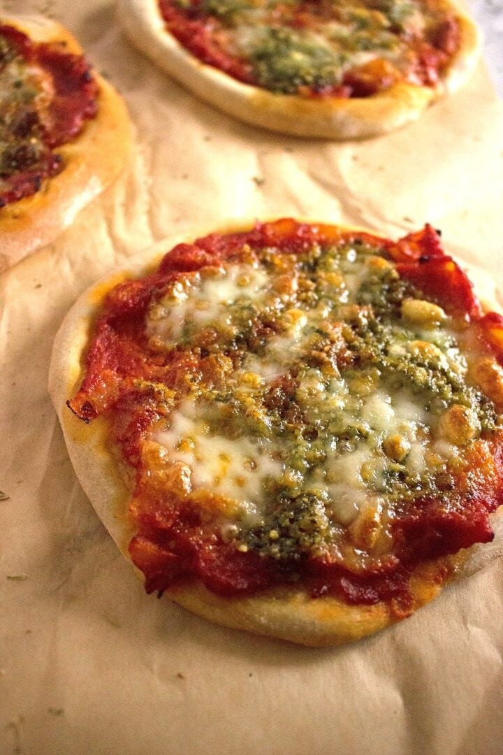 Two Mini Pizzas! Chicken + Pesto & Mozzarella • The Cook Report
