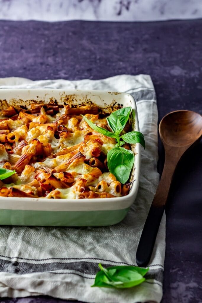 One Pot Cheese and Tomato Pasta Bake • The Cook Report