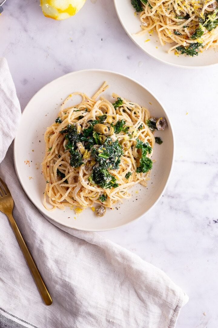Roasted Garlic Spaghetti with Kale & Ricotta • The Cook Report