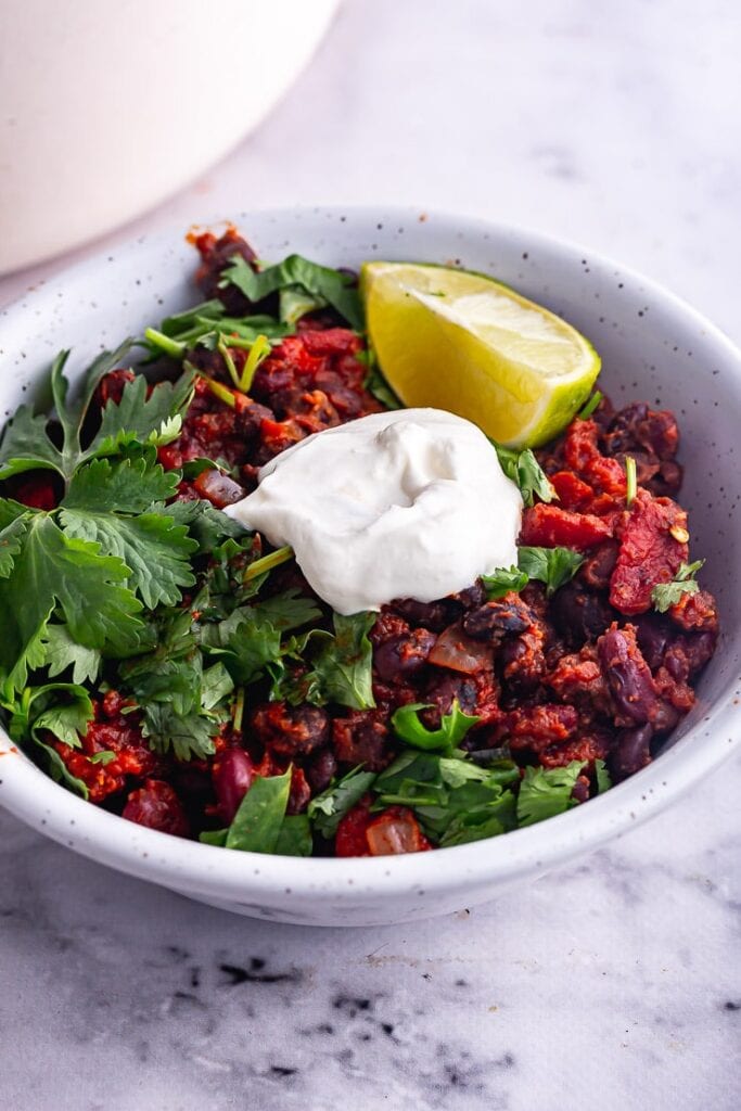 Easy Mixed Bean Chilli with Roasted Red Peppers • The Cook Report