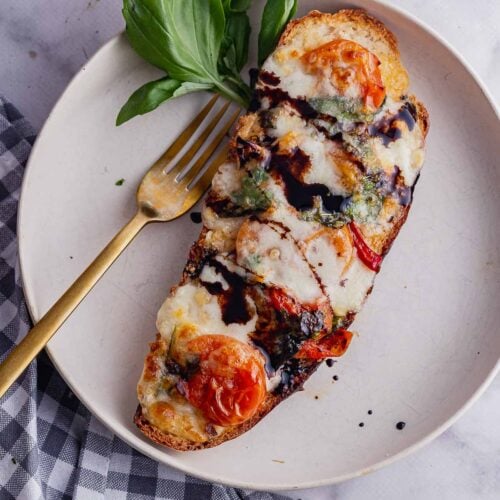 Easy and Delicious Caprese Toasts • The Cook Report