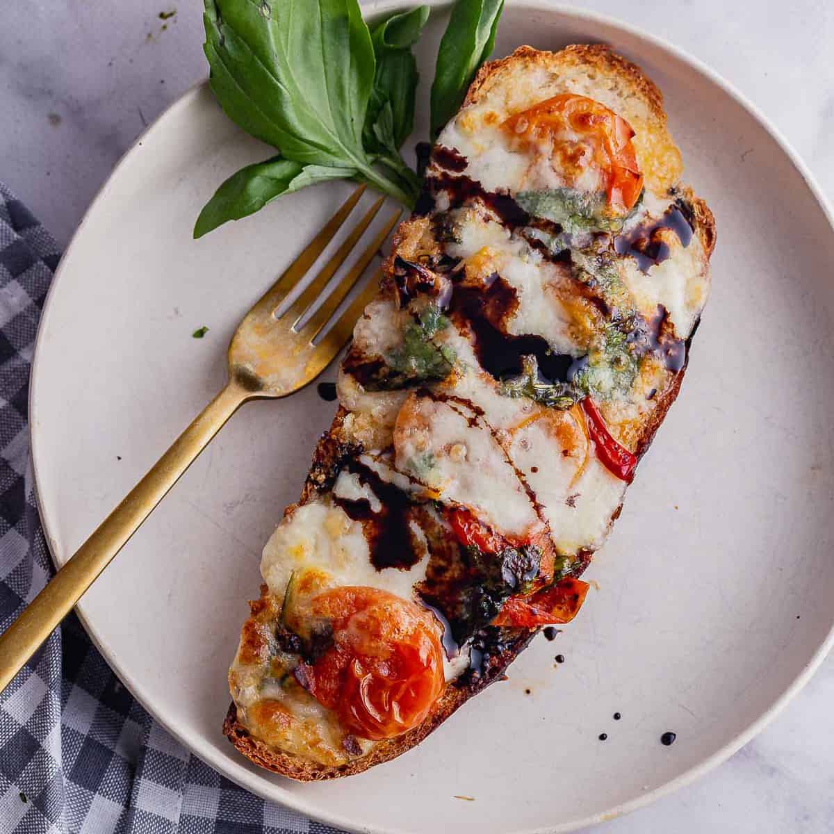 Easy and Delicious Caprese Toasts • The Cook Report