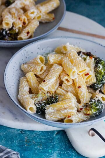 Lemon Ricotta Pasta with Broccoli & Roasted Garlic • The Cook Report